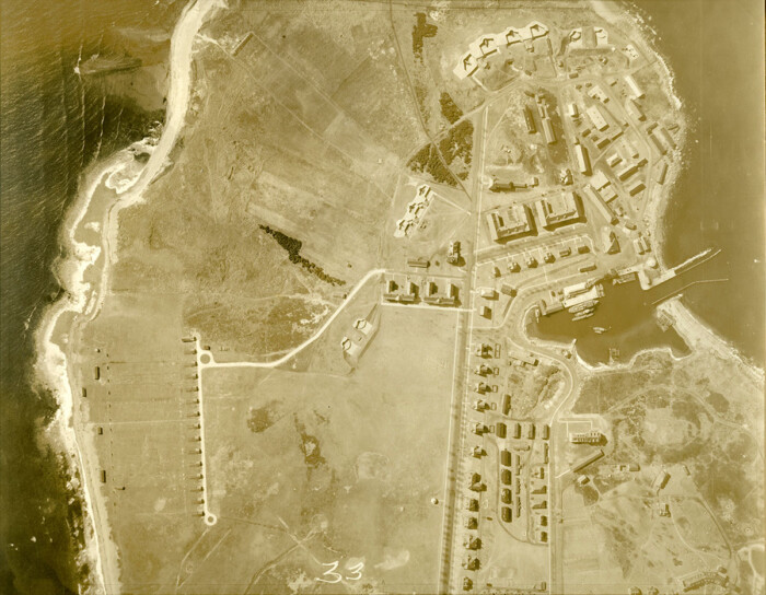 Aerials of Fort H.G. Wright – Henry L. Ferguson Museum